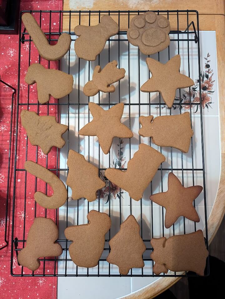 Easy Old-Fashioned Gingerbread Cookies – Vanilla & Vine